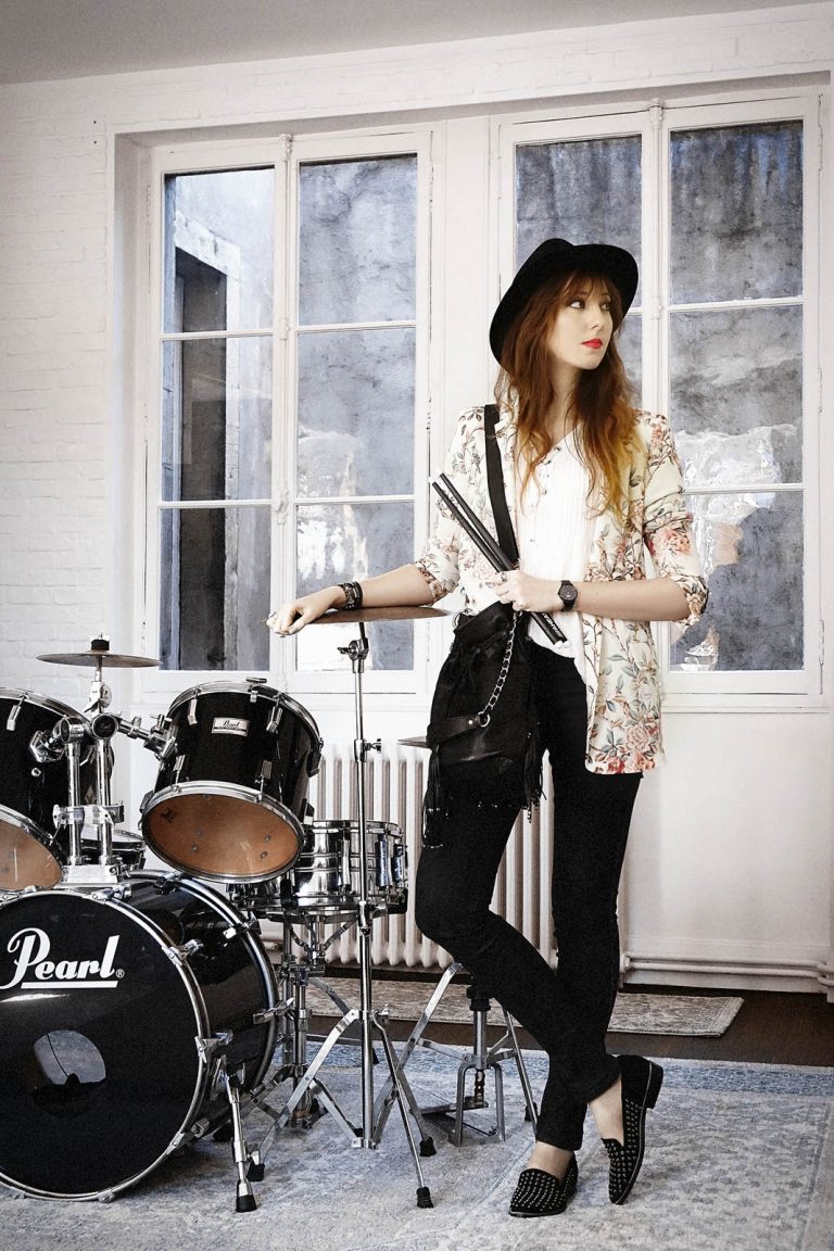 "I love rock'n roll" - look rock